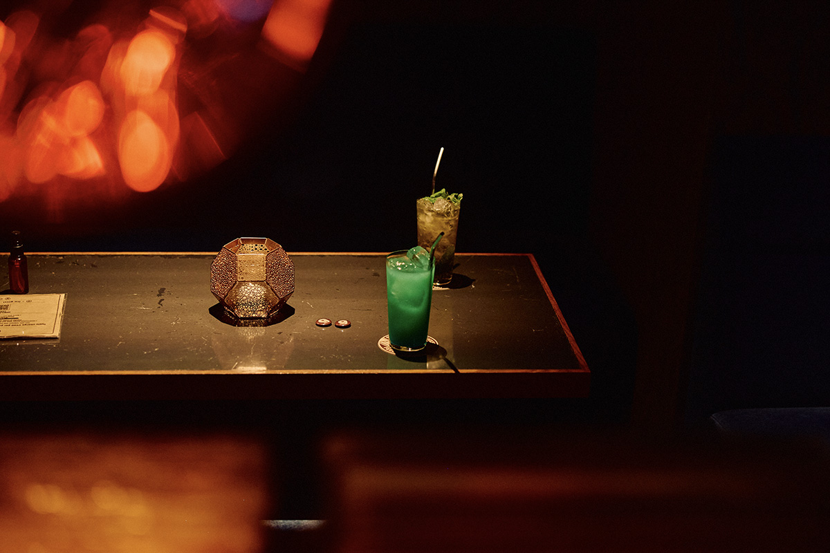 渋谷のレコードカルチャーから生まれたバー 「RECORD BAR analog」 - ZEROMILE