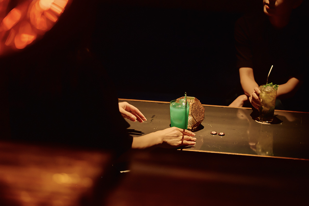 渋谷のレコードカルチャーから生まれたバー 「RECORD BAR analog」 - ZEROMILE